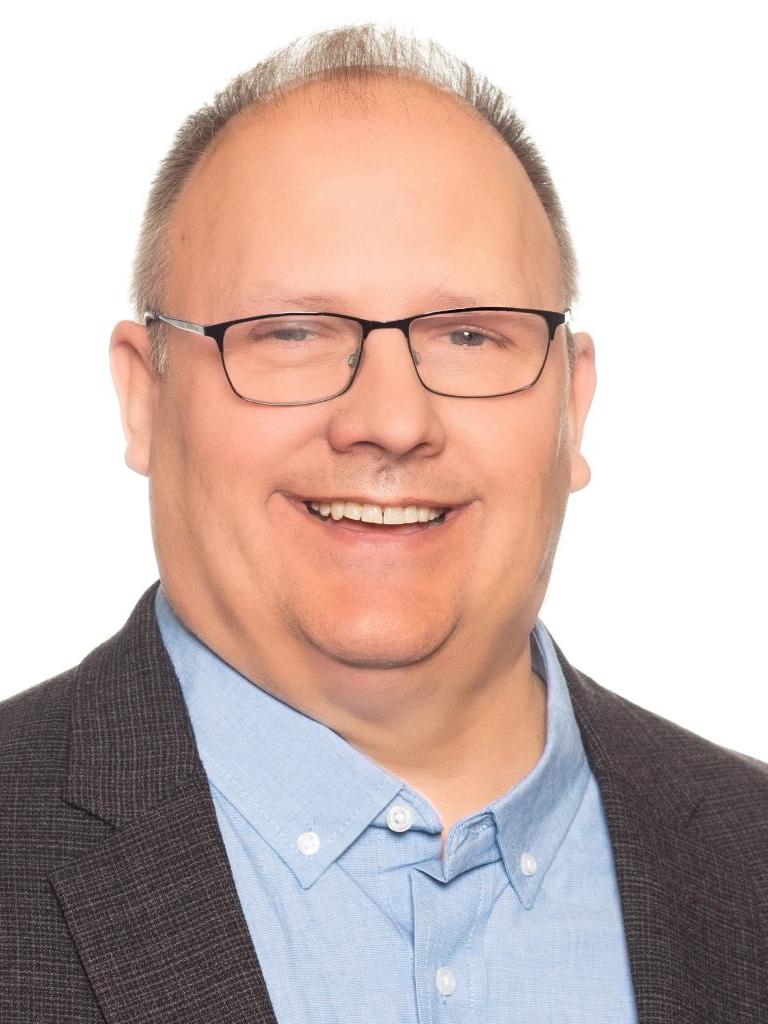 Isaac Simpson's Instagram, Twitter & Facebook on IDCrawl